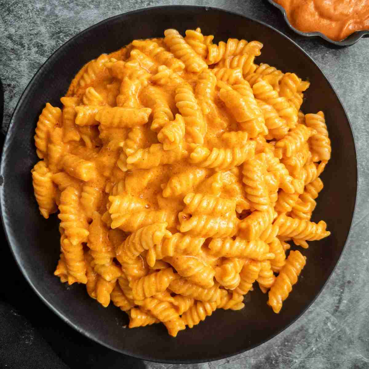 Ricotta Pesto Pasta with Roasted Red Peppers