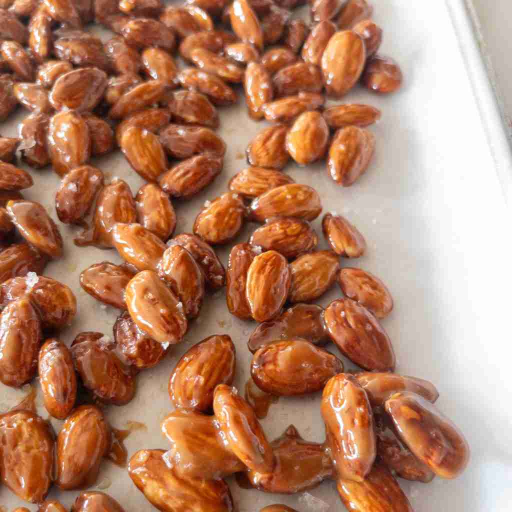 Honey Butter Almonds - Homemade. Easy. So. Good.