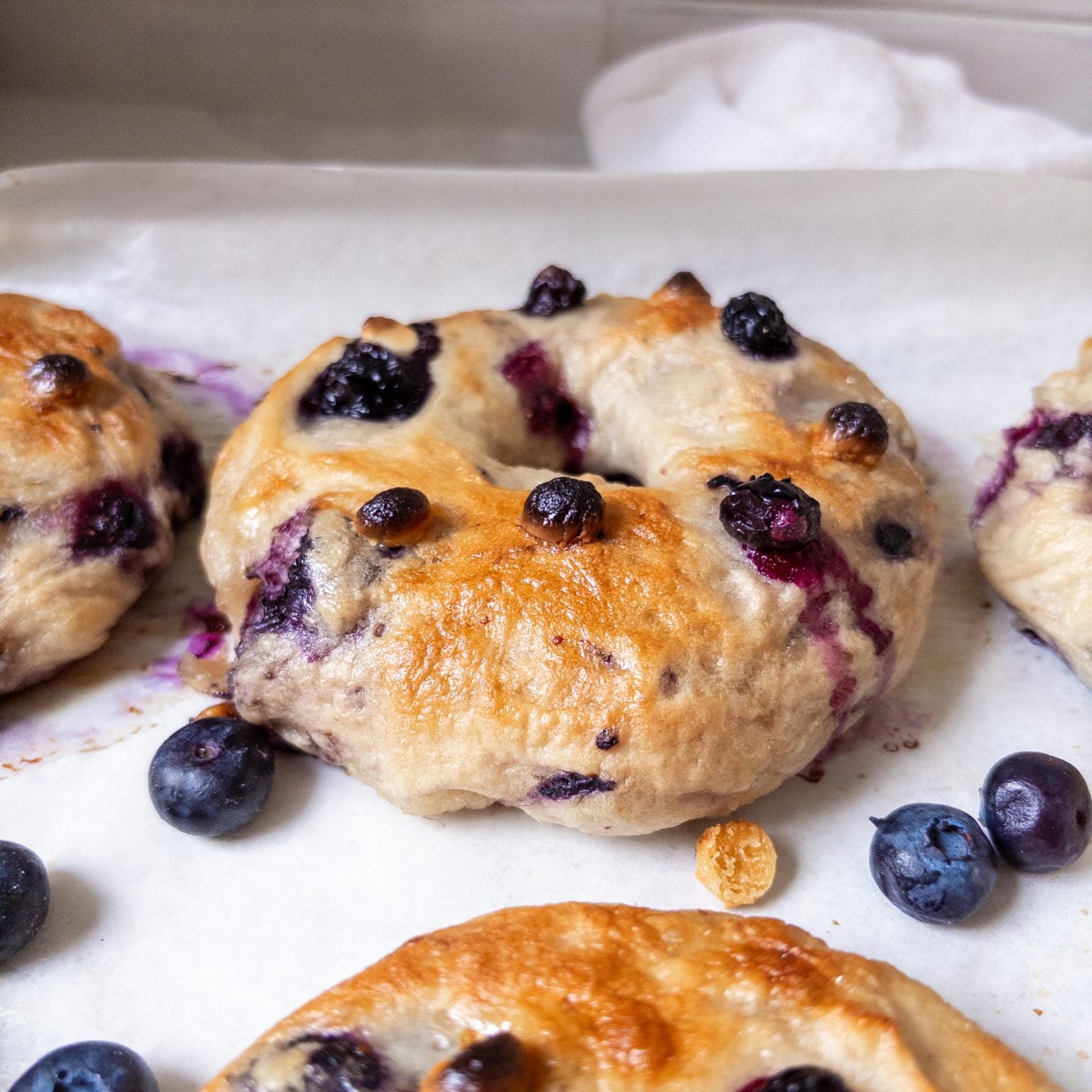 Blueberry Bagels Recipe - with White Chocolate - SO Easy!